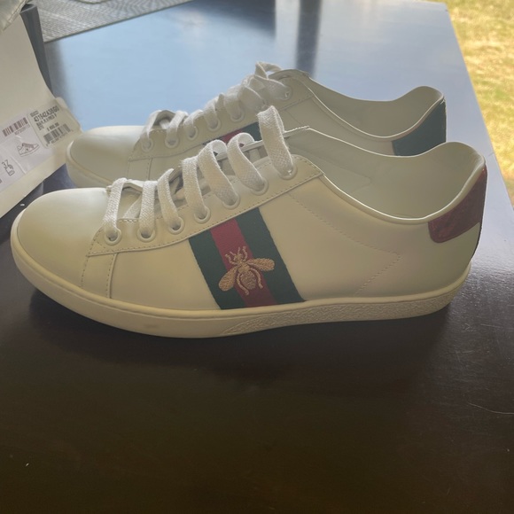 Gucci | Shoes | Gucci Bee Sneakers | Poshmark